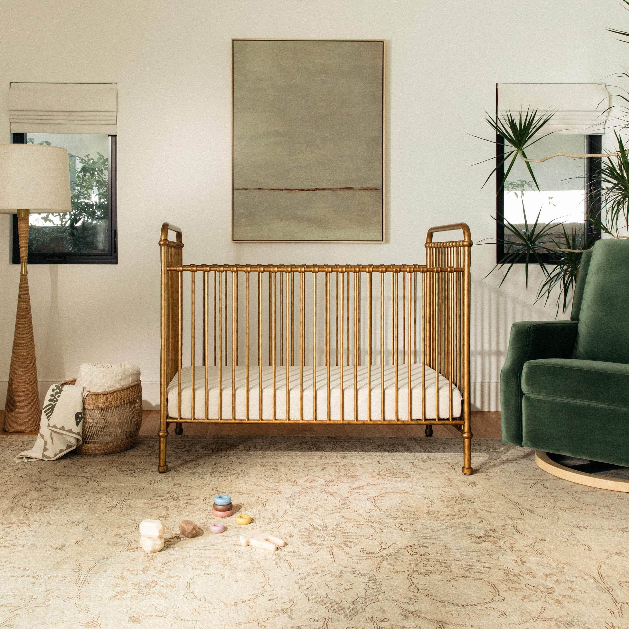 Abigail 3-in-1 Convertible Crib – Namesake