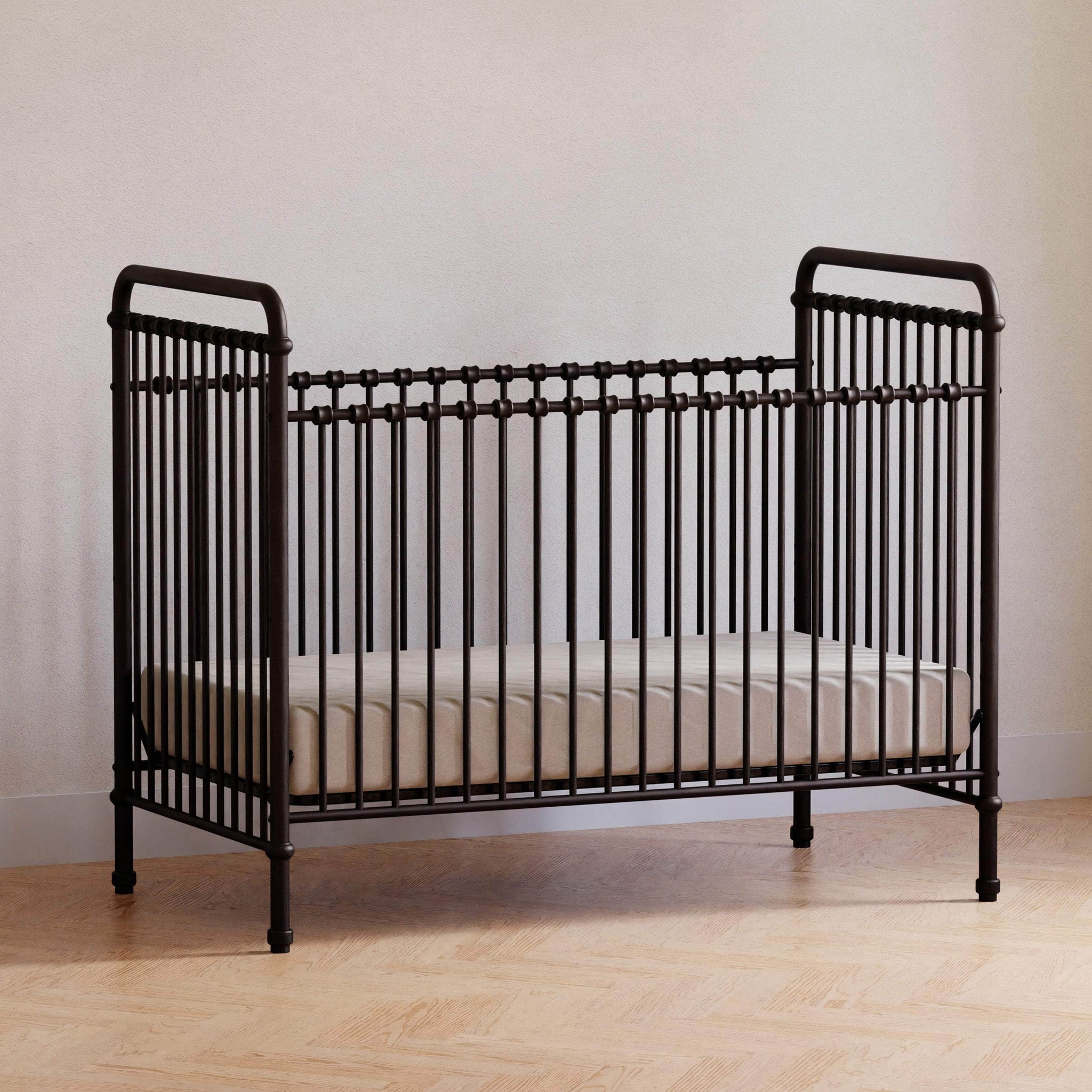 Abigail 3-in-1 Convertible Crib – Namesake